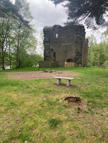 Castle Cluggy | Home
