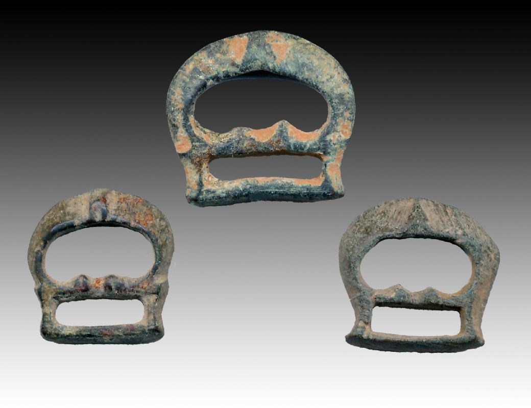 NP Collectables | RM627 Roman Bronze Military Buckles